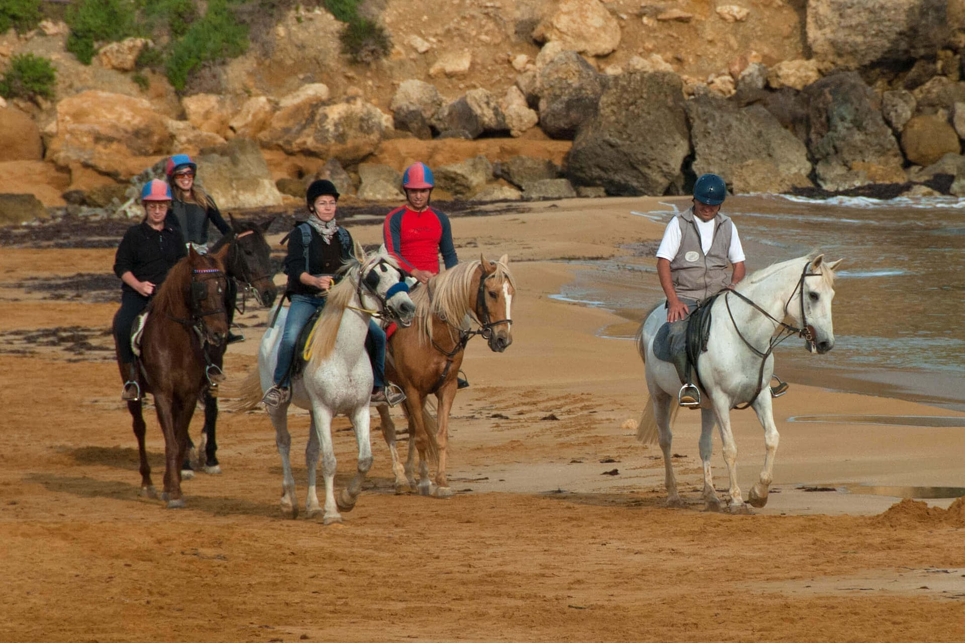 Activities - Ta Matmura